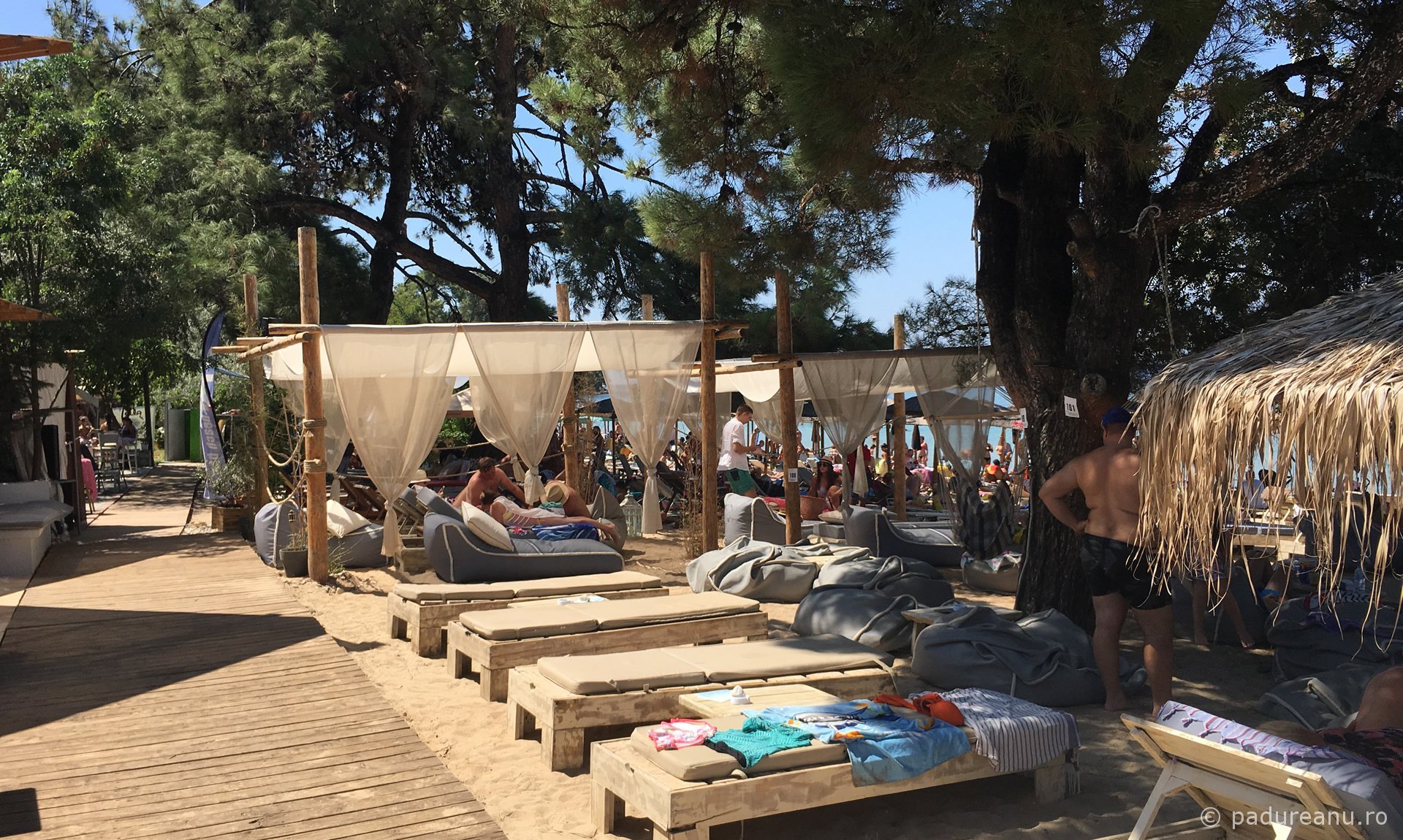 Thassos: Pachis Beach - Padureanu.com - Family Travel Journal